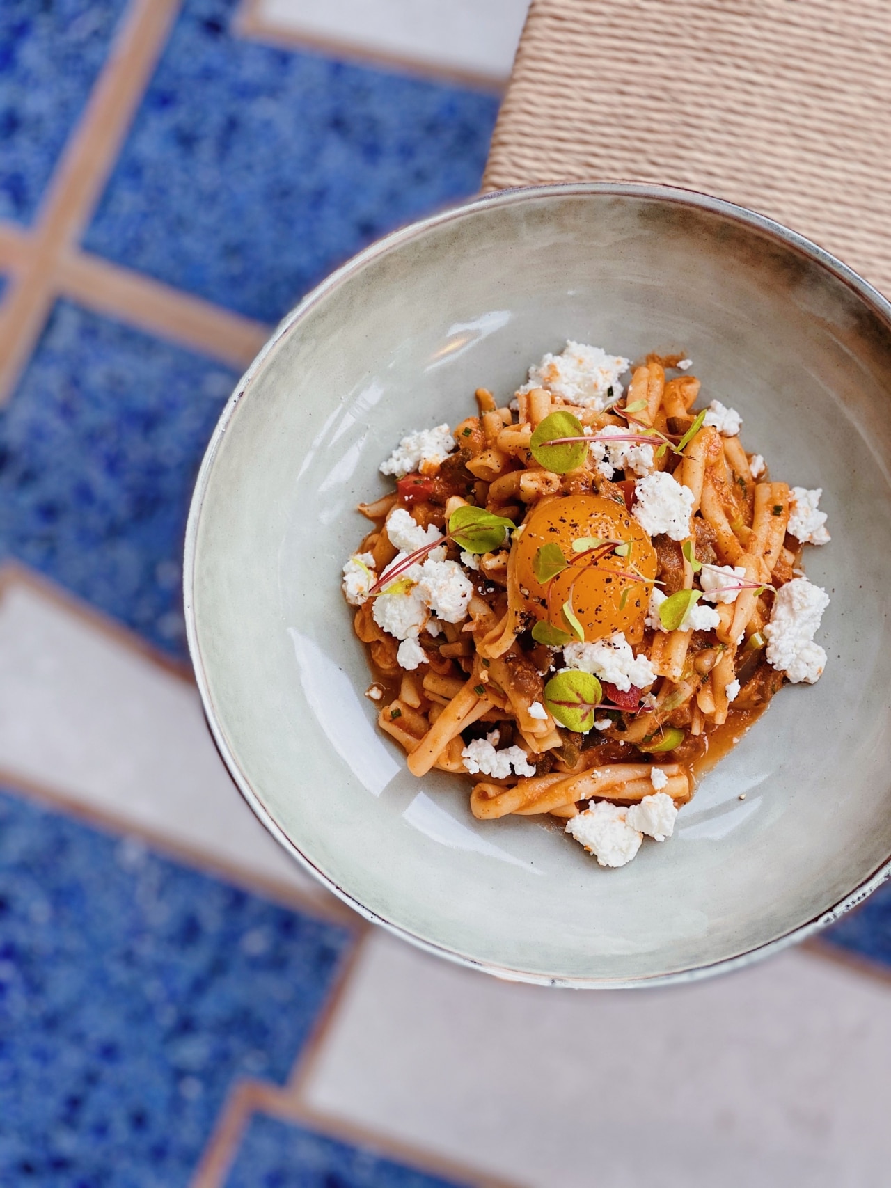 Yaya | Restaurants Grecs Festifs | Paris & Lille